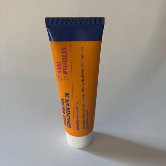 Good Molecules | Skincare | Sheer Mineral Sunscreen Spf 3 Good ...